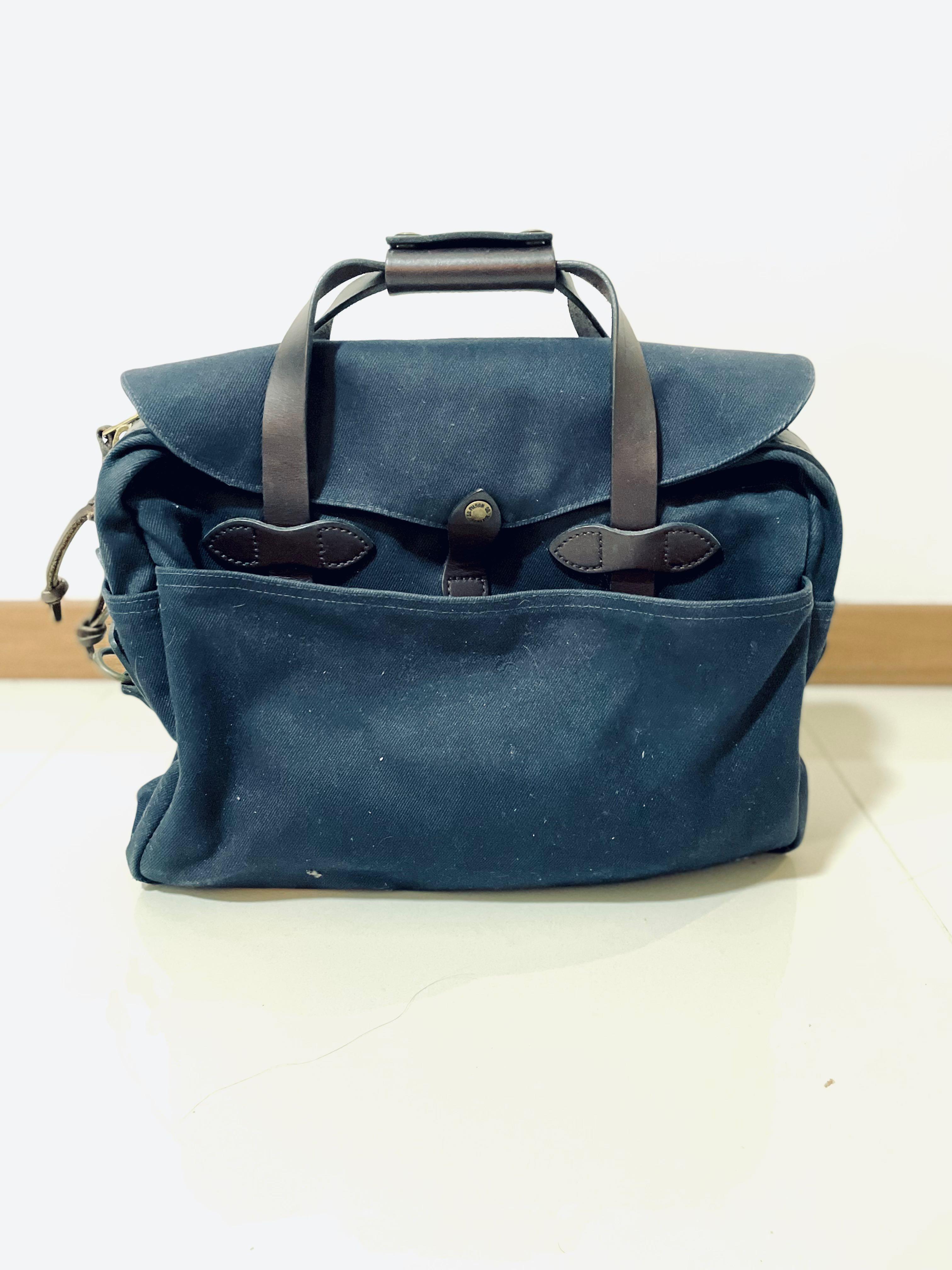 Filson Original Briefcase 257 *Discontinued*, Men's Fashion, Bags ...