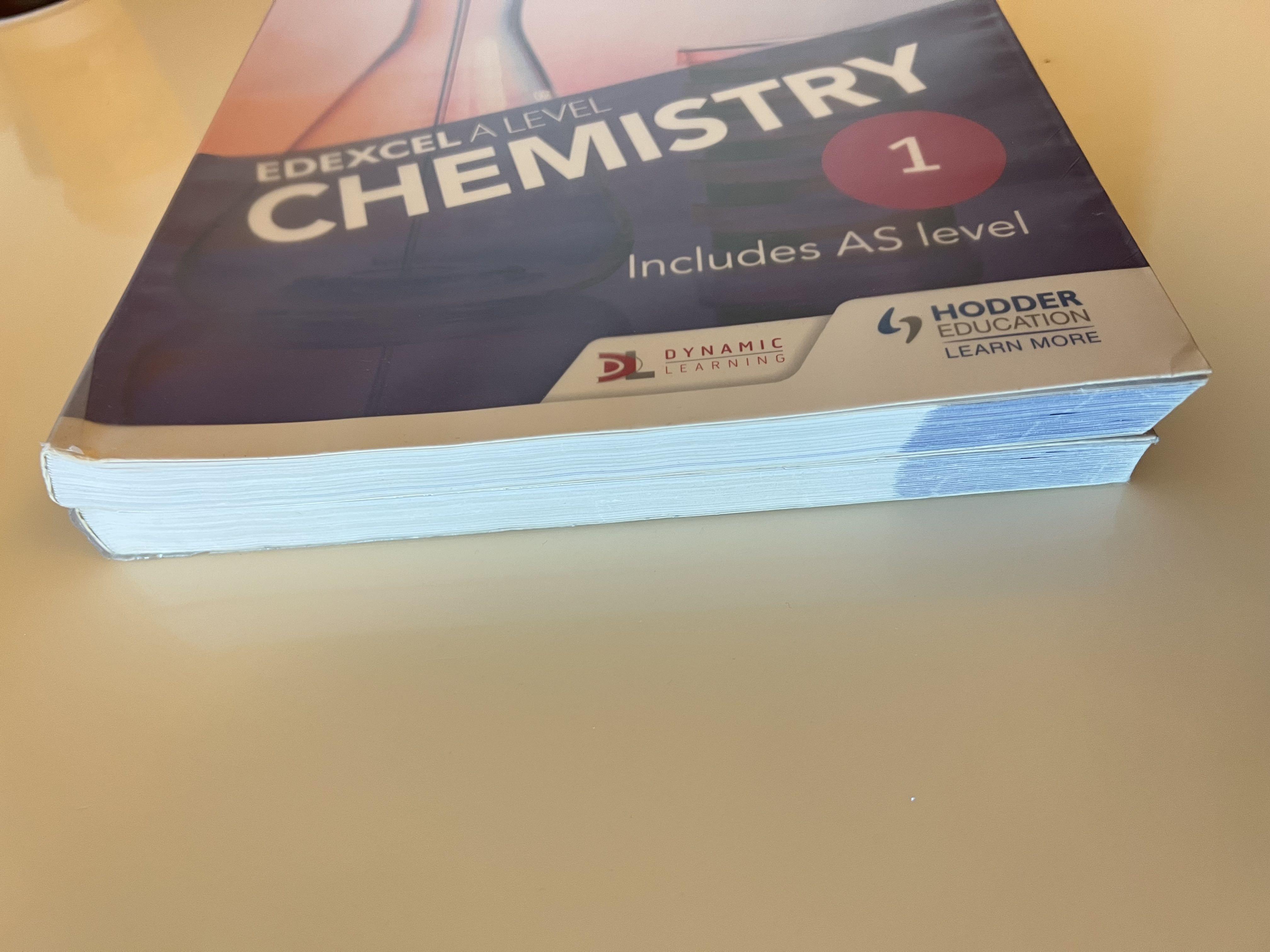George Facer Edexcel A Level Chemistry 1 and 2, 興趣及遊戲, 書本 & 文具, 教科書 ...