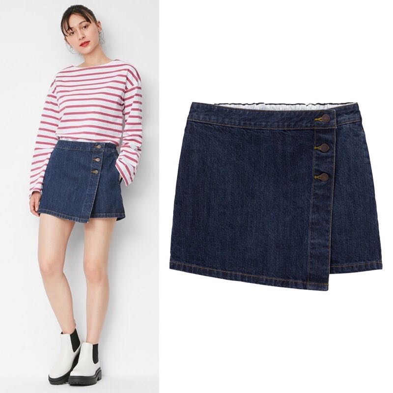 GU by UNIQLO denim skort, Women's Fashion, Bottoms, Shorts on Carousell