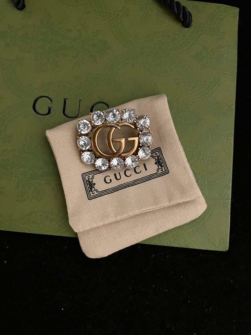 Gucci Brooches, Women's Fashion, Jewelry & Organisers, Brooches on ...