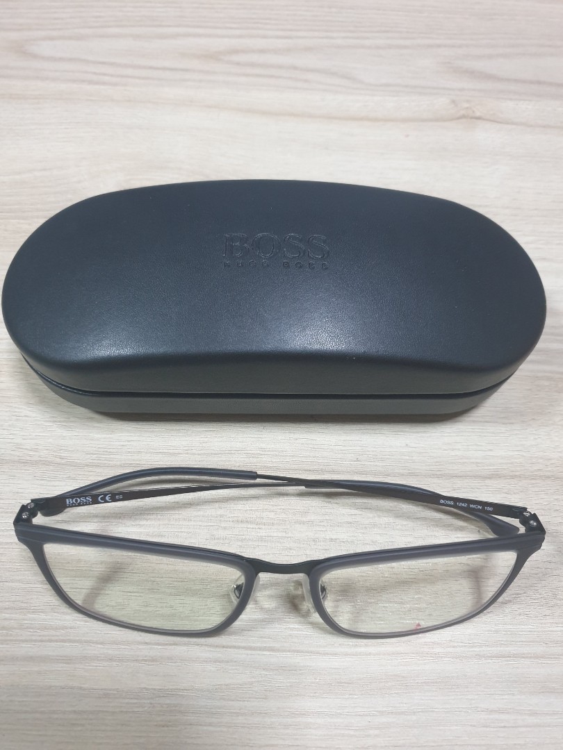 Hugo Boss model 1242 WCN 150 Glasses, Men's Fashion, Watches ...