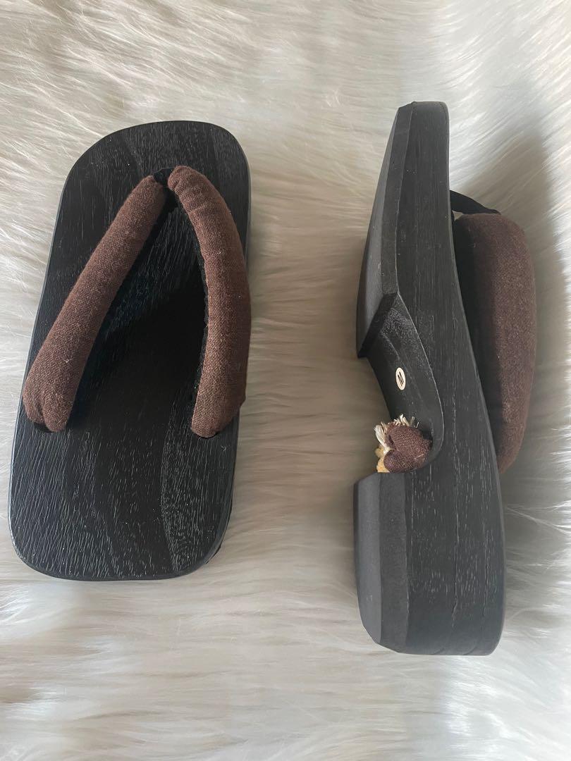 Japanese Bakya, Women's Fashion, Footwear, Slippers and slides on Carousell