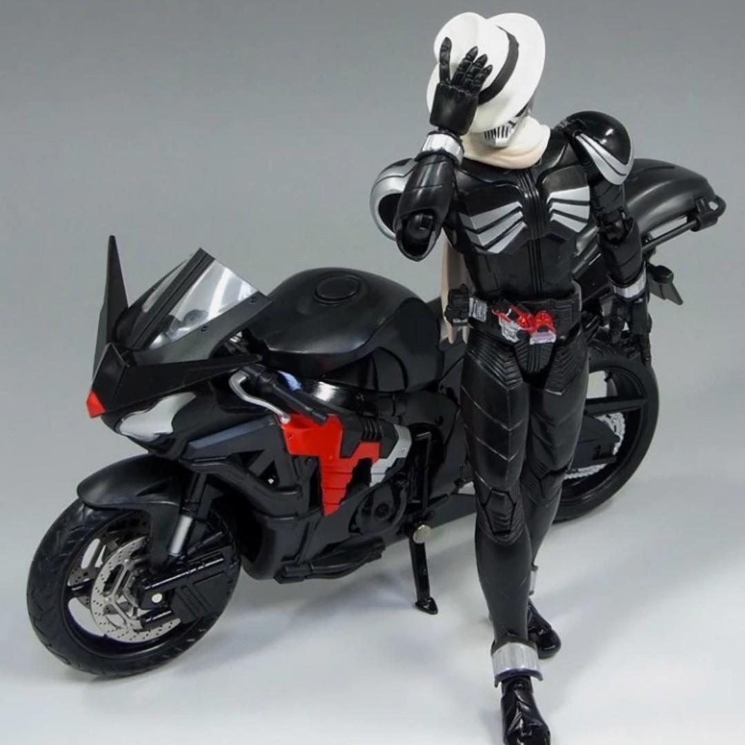 Kamen Rider Skull Boilder SHF SHFIGUARTS S.H.Figuarts, Hobbies & Toys ...