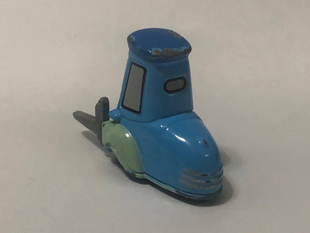 Lightning Mcqueen-Pixar Cars - Guido Quaroni , Hobbies & Toys, Toys ...