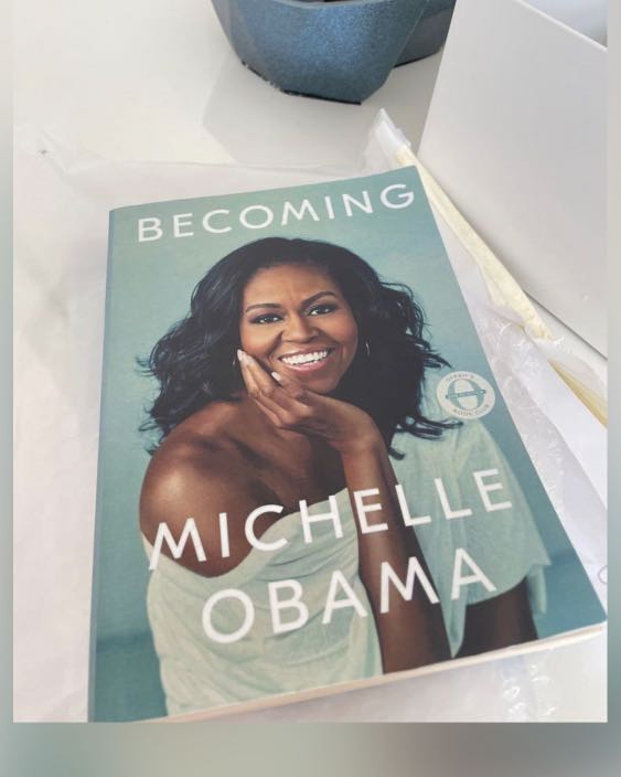 Michelle Obama Becoming, Hobbies & Toys, Books & Magazines, Fiction ...