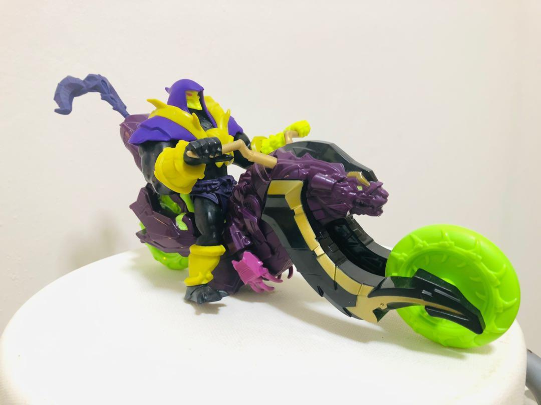 MOTU animated Exclusive Skeletor with Painthor Cycle Panthor, Hobbies ...