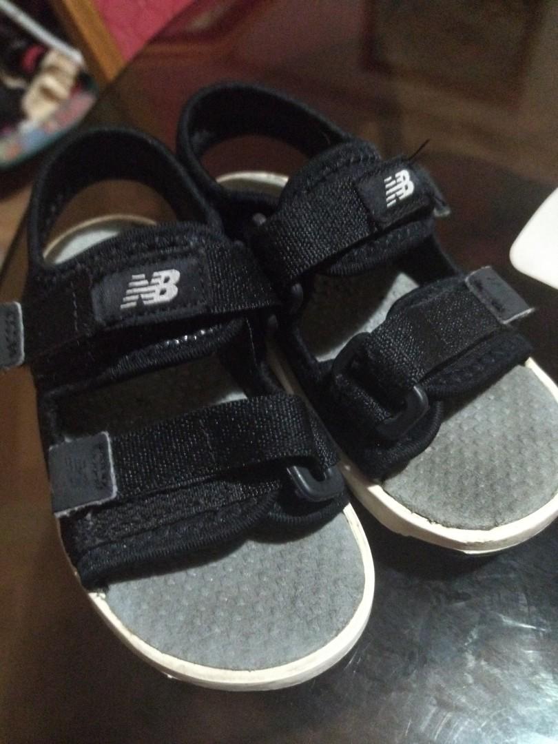New Balance Sandals, Babies & Kids, Babies & Kids Fashion on Carousell