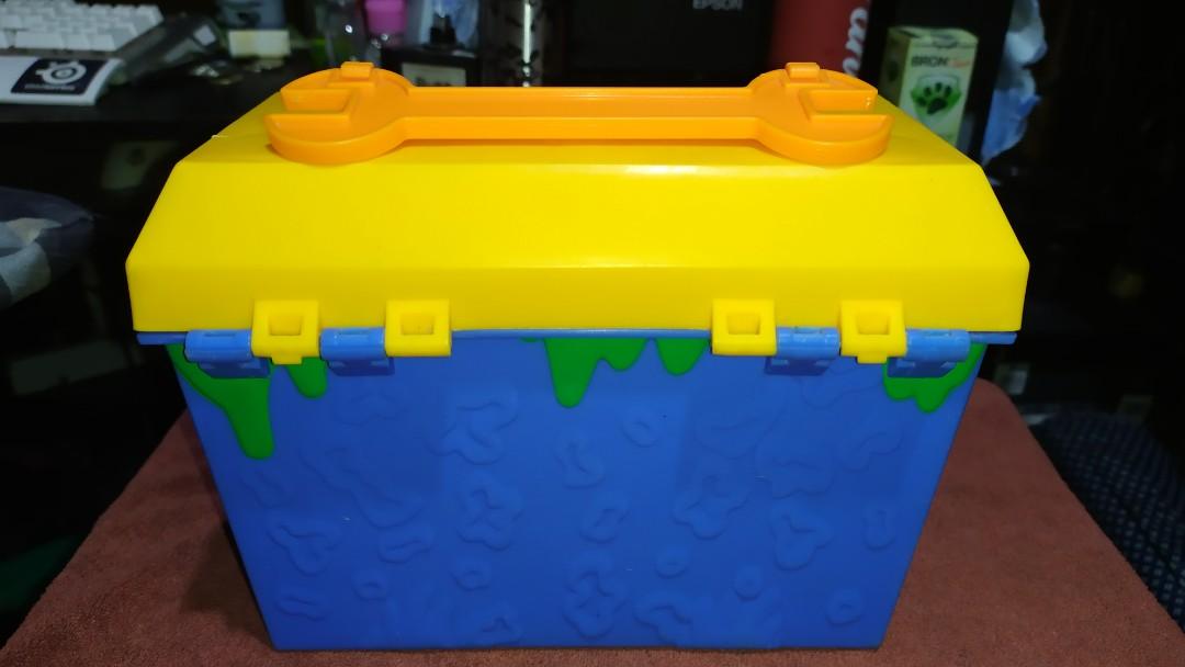 Nickelodeon lunch box, Hobbies & Toys, Memorabilia & Collectibles ...