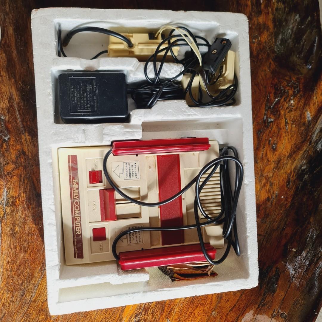 NINTENDO NES FAMILY COMPUTER - FAMICOM, Video Gaming, Video Game ...