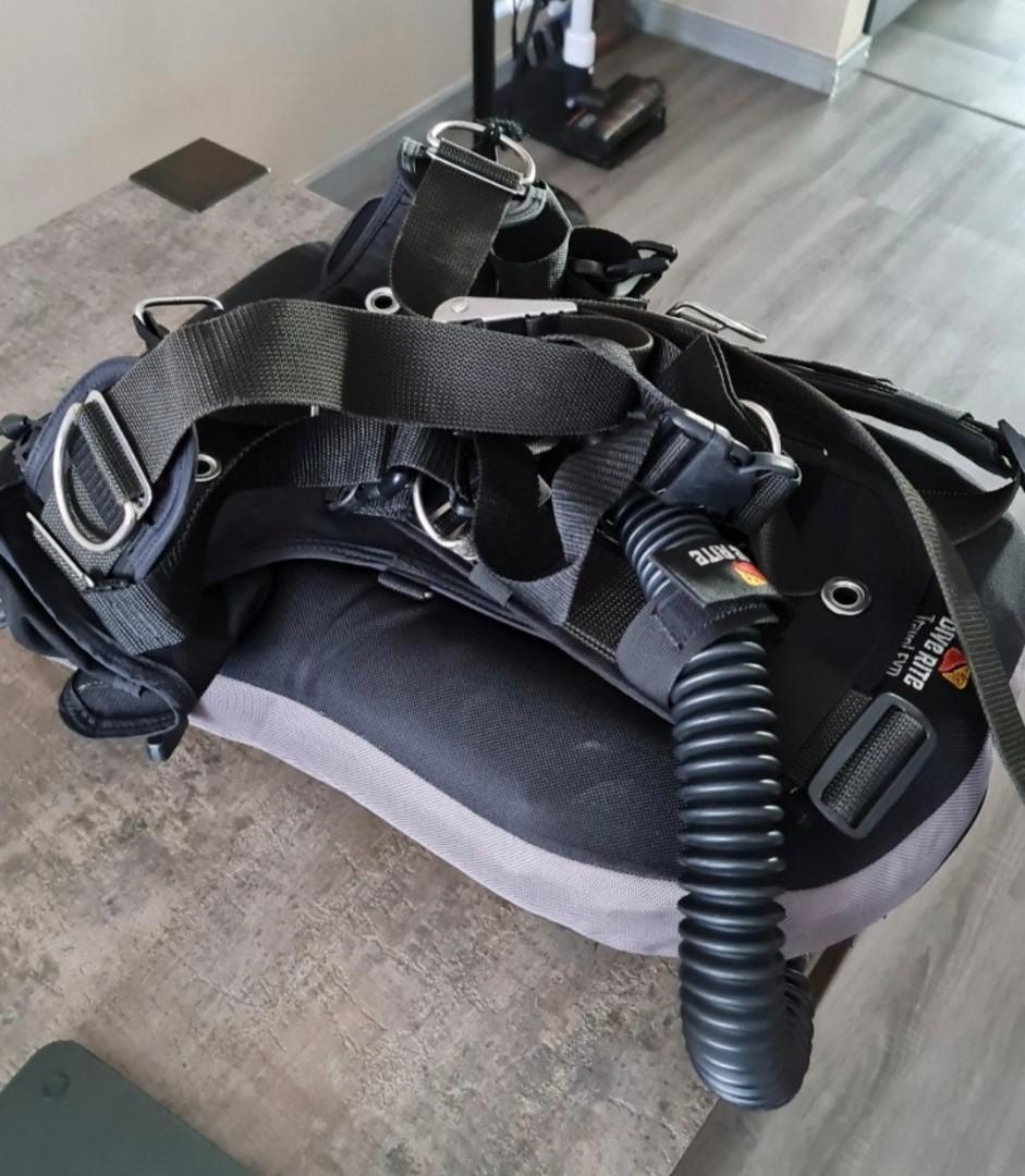Scubadiving BCD Dive rite Transpac XT, Sports Equipment, Other Sports ...