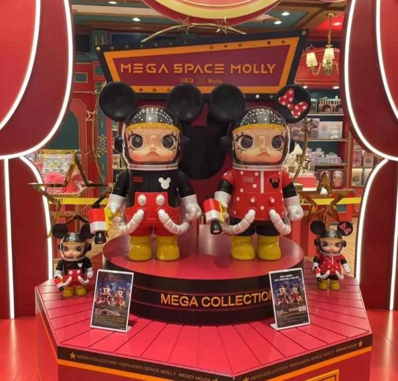 Space Molly Mickey and Minnie 1000%, Hobbies & Toys, Toys & Games on ...