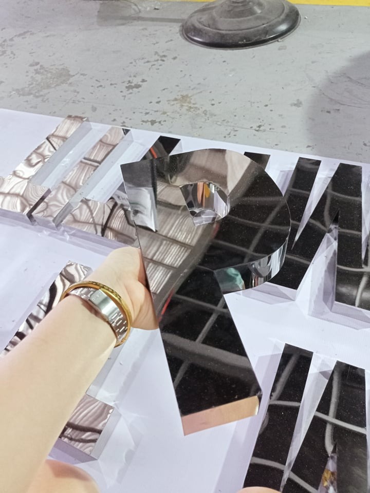 stainless signage / acrylic signage / build up signage /, Announcements ...