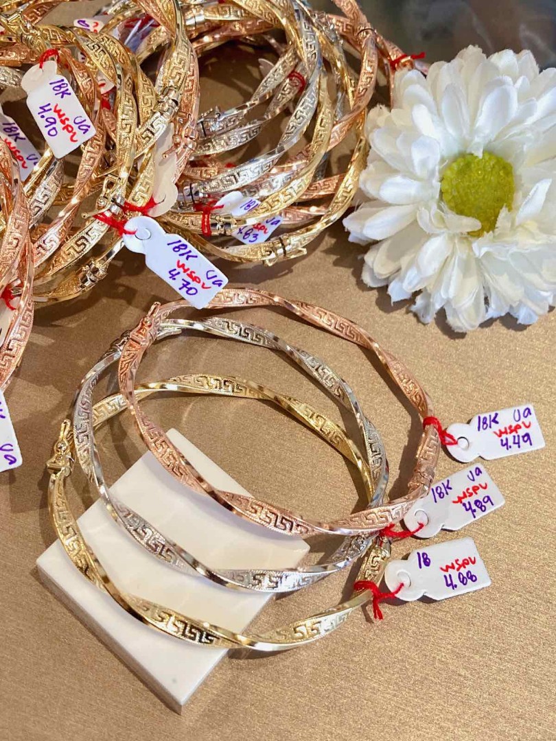 Tricolor Bangles 18k Japan gold, Women's Fashion, Jewelry & Organizers ...