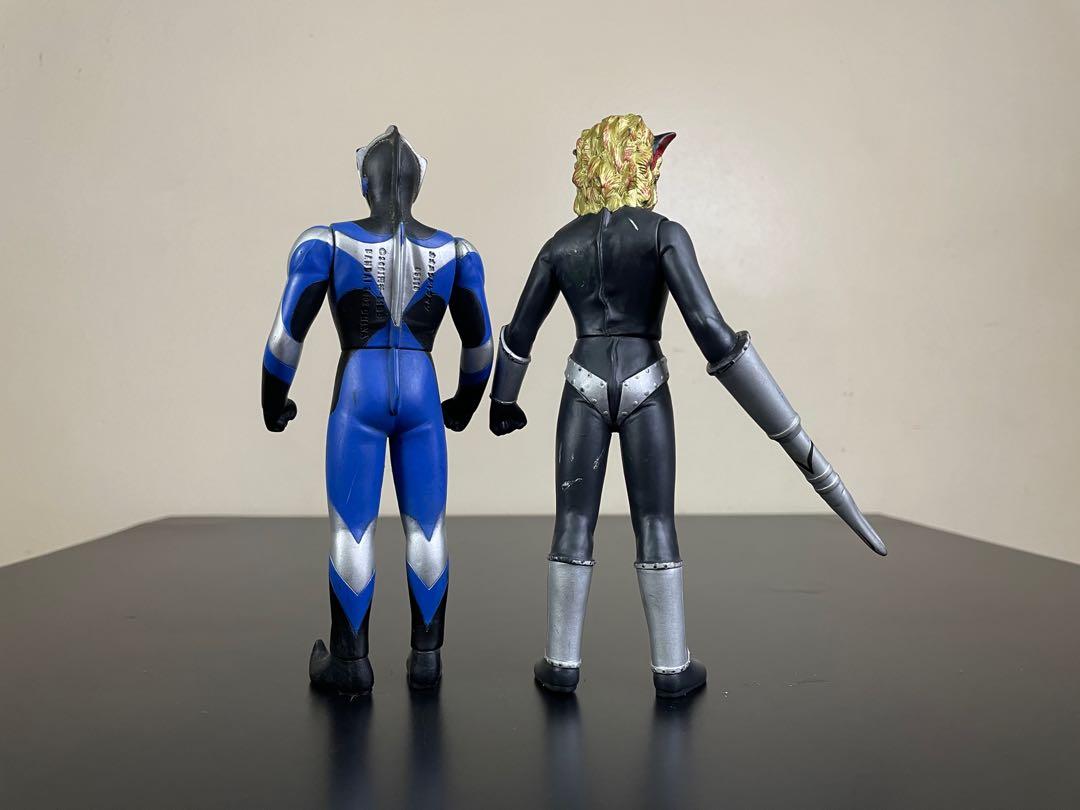 Ultraman Kaiju Ultra Monster Series Chaos Ultraman & Alien Magma ...