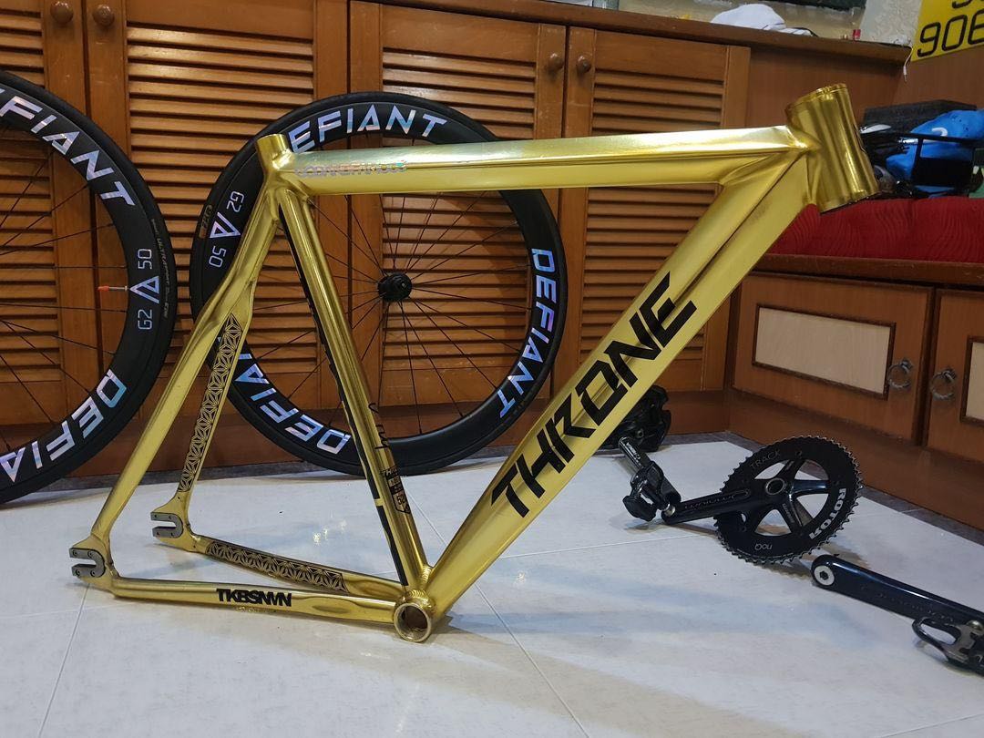 Fixie Urgent! Cheap Throne Supreme frameset, Sports Equipment, Bicycles ...