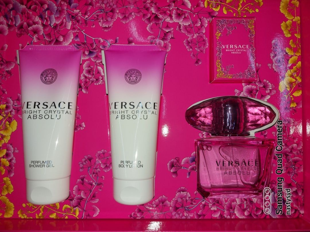 versace bright crystal absolu set, Beauty & Personal Care, Fragrance ...