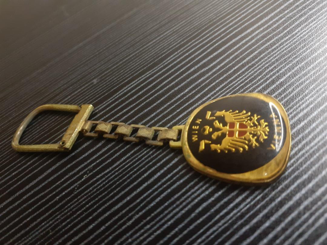 Vienna Austria Keychain, Hobbies & Toys, Memorabilia & Collectibles ...