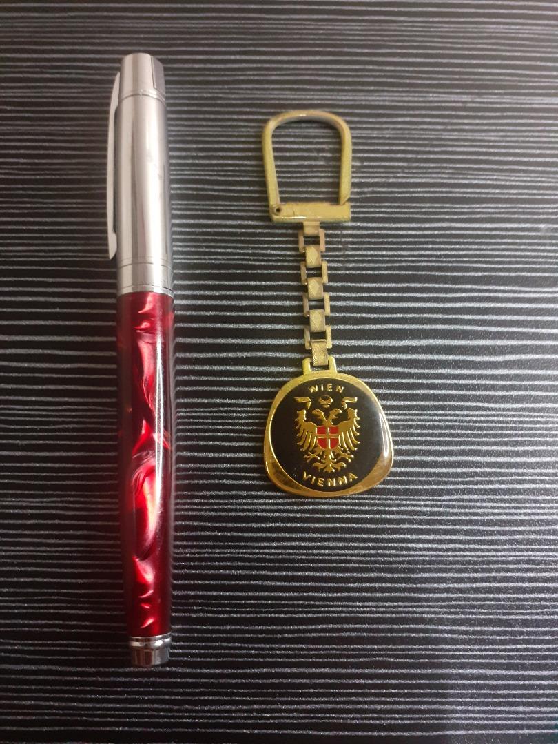 Vienna Austria Keychain, Hobbies & Toys, Memorabilia & Collectibles ...