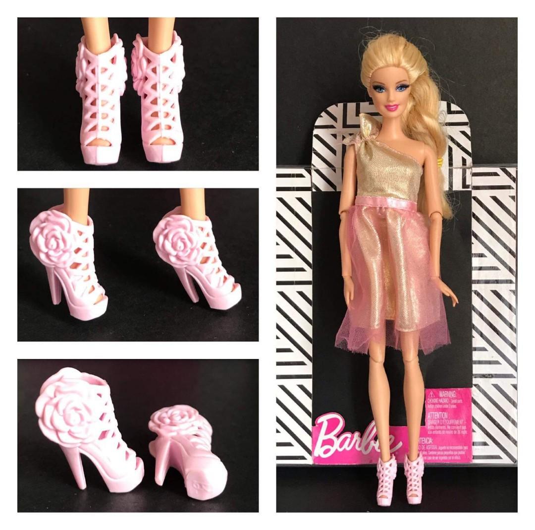with BARBIE LOGO original SHOES (part 3) ACCESSORIES, Hobbies & Toys ...