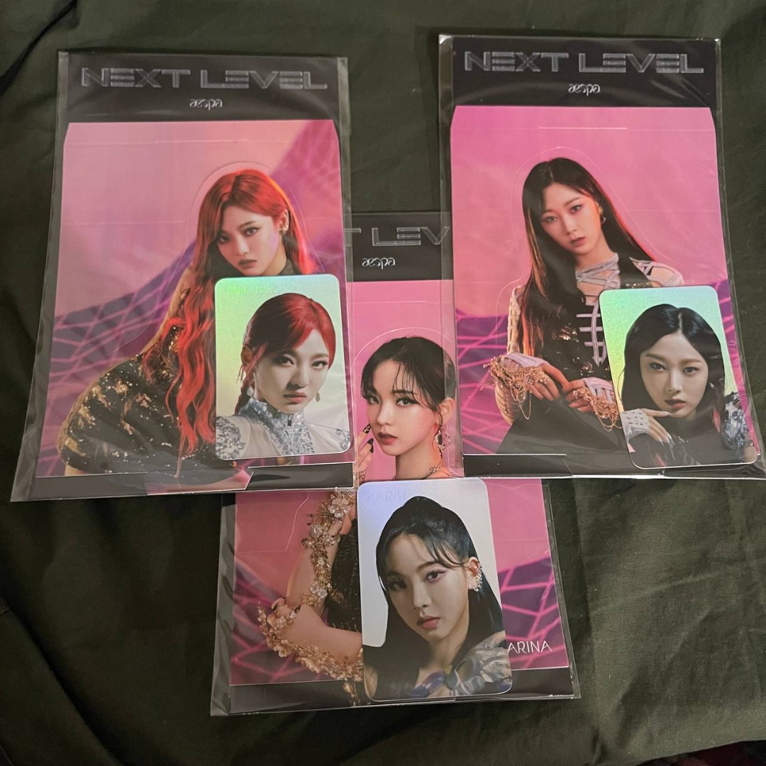 aespa NEXT LEVEL HOLO + PC SET SEALED, Hobbies & Toys, Memorabilia ...