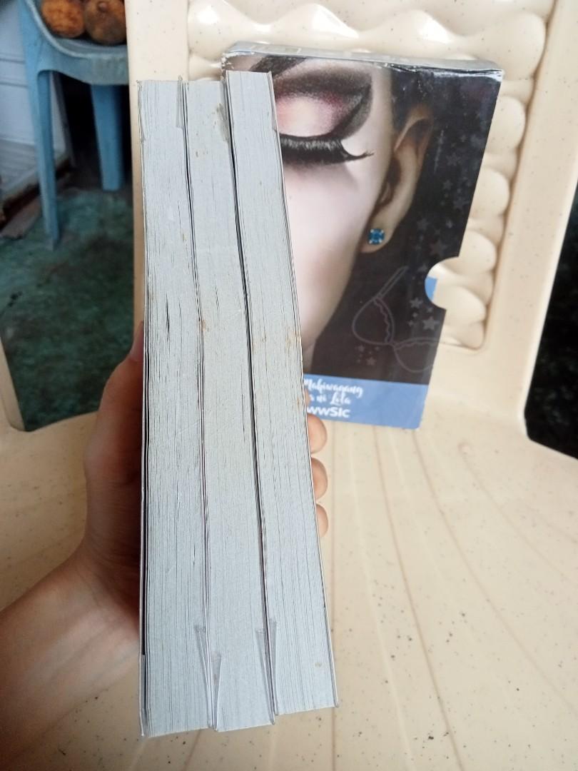 (SIGNED) ANG MAHIWAGANG BRA NI LOLA TRILOGY by OWWSIC (WATTPAD ...