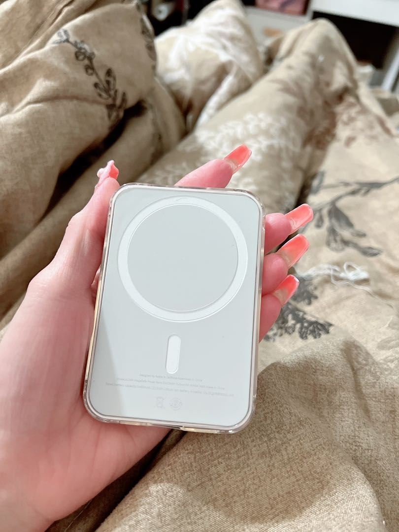 Apple Mag safe powerbank, Mobile Phones & Gadgets, Mobile & Gadget ...