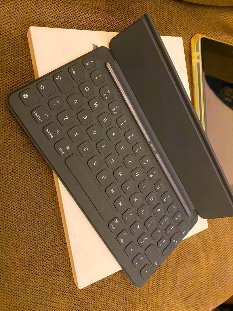 Apple Smart Keyboard for iPad 7, 8 & 9th Generation , Computers & Tech ...