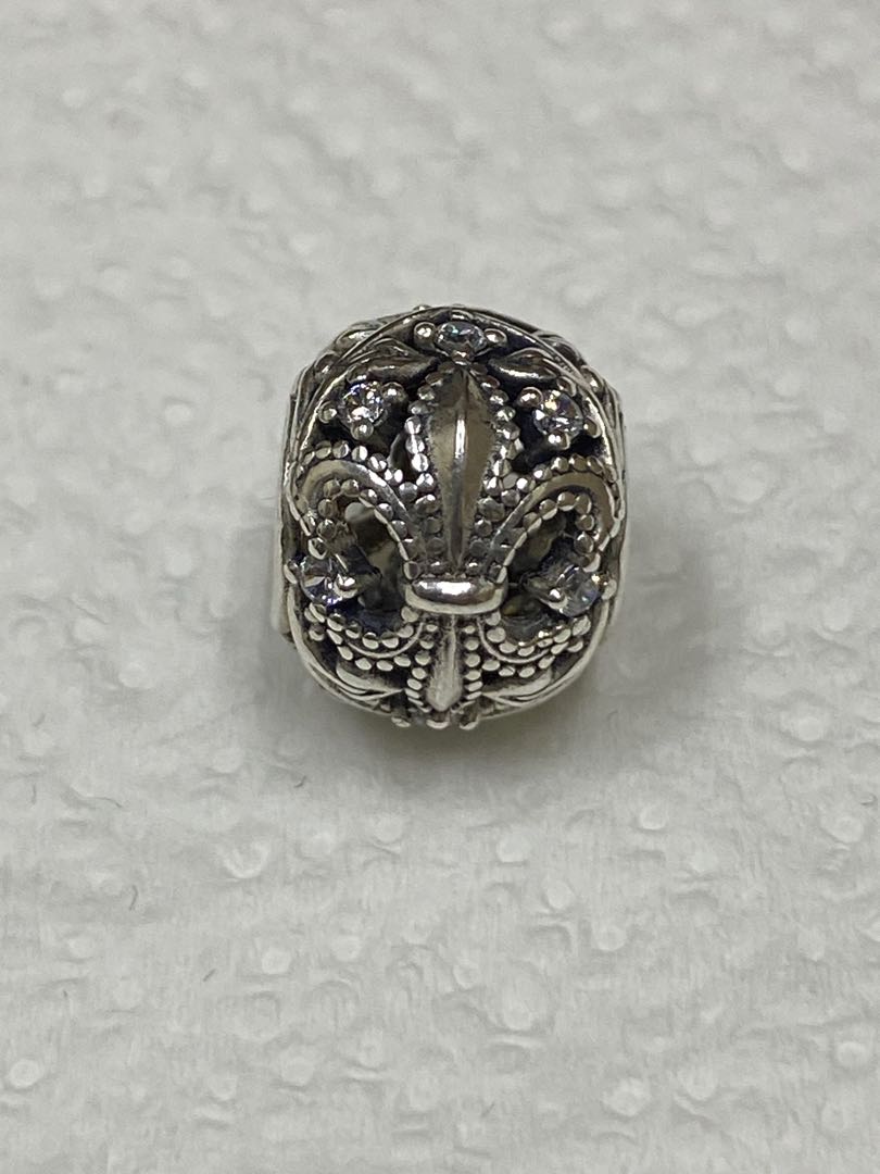 Authentic pandora charm, Women's Fashion, Jewelry & Organisers, Charms ...