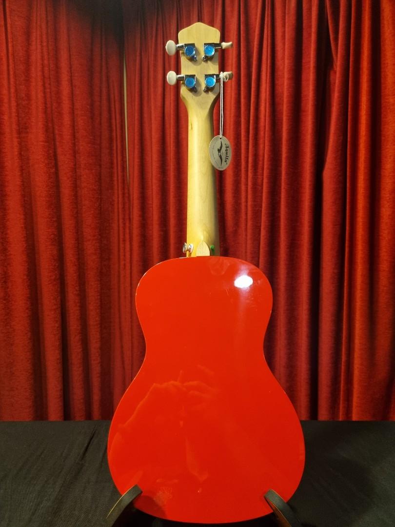 Big Fish Ukulele, Hobbies & Toys, Music & Media, Musical Instruments on ...