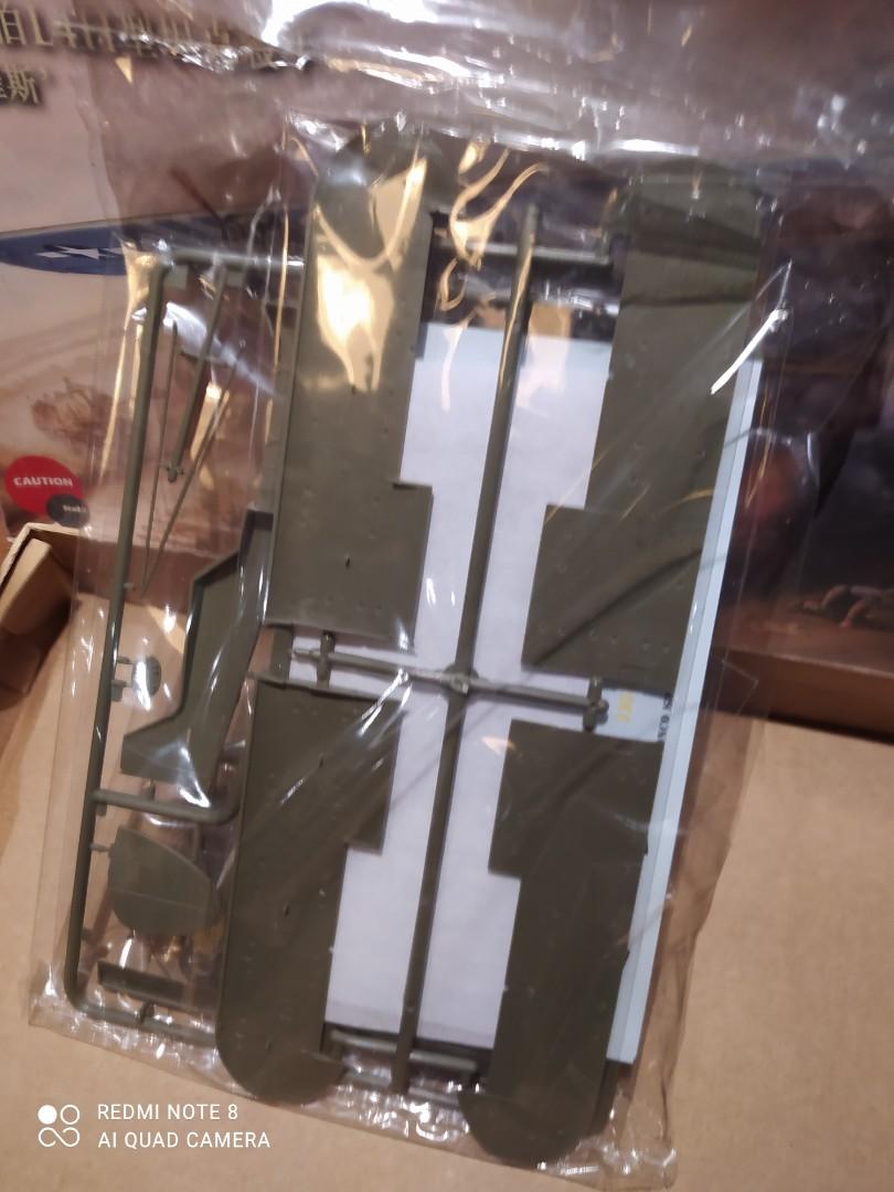 BRONCO 1/35 PIPER CUB L4H ROSIE THE ROCKETER WWII, 興趣及遊戲, 玩具 & 遊戲類 ...