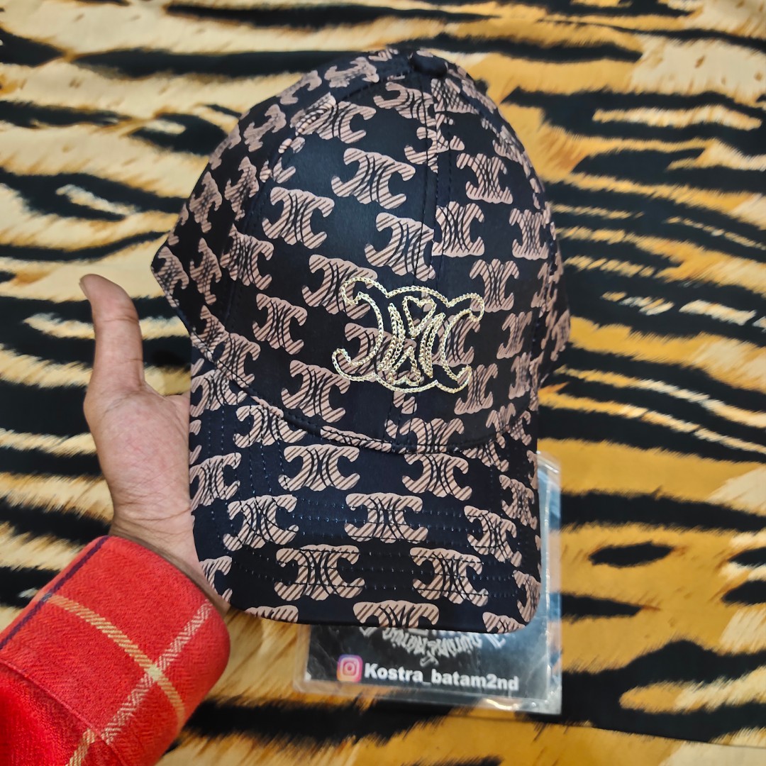 Celine caps, Fesyen Pria, Aksesoris, Topi di Carousell