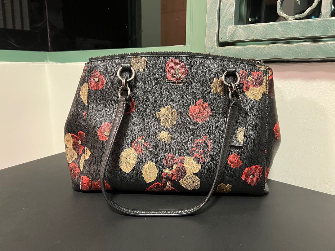 Coach handbag, Women's Fashion, Bags & Wallets, Purses & Pouches on ...