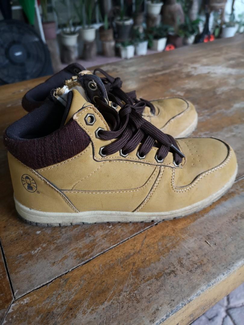 COLEMAN Kid's Shoes, Men's Fashion, Footwear, Sneakers on Carousell