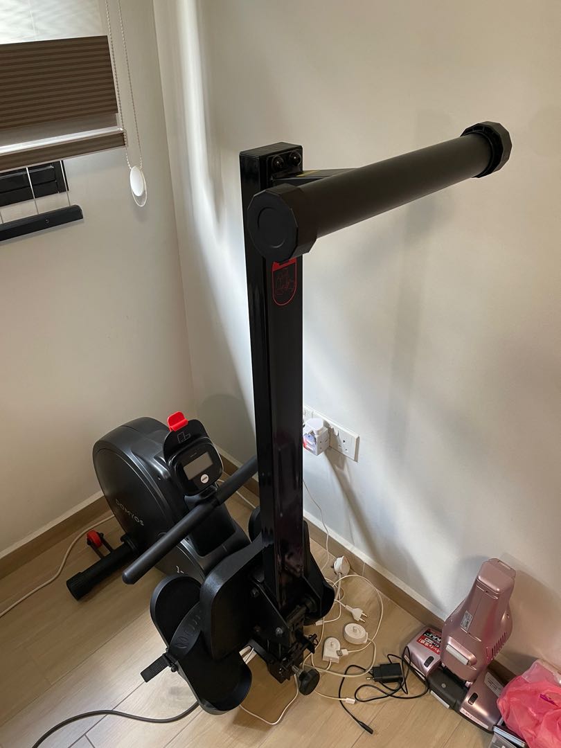 Domyos Rowing Machine Essential, Sports Equipment, Exercise & Fitness ...