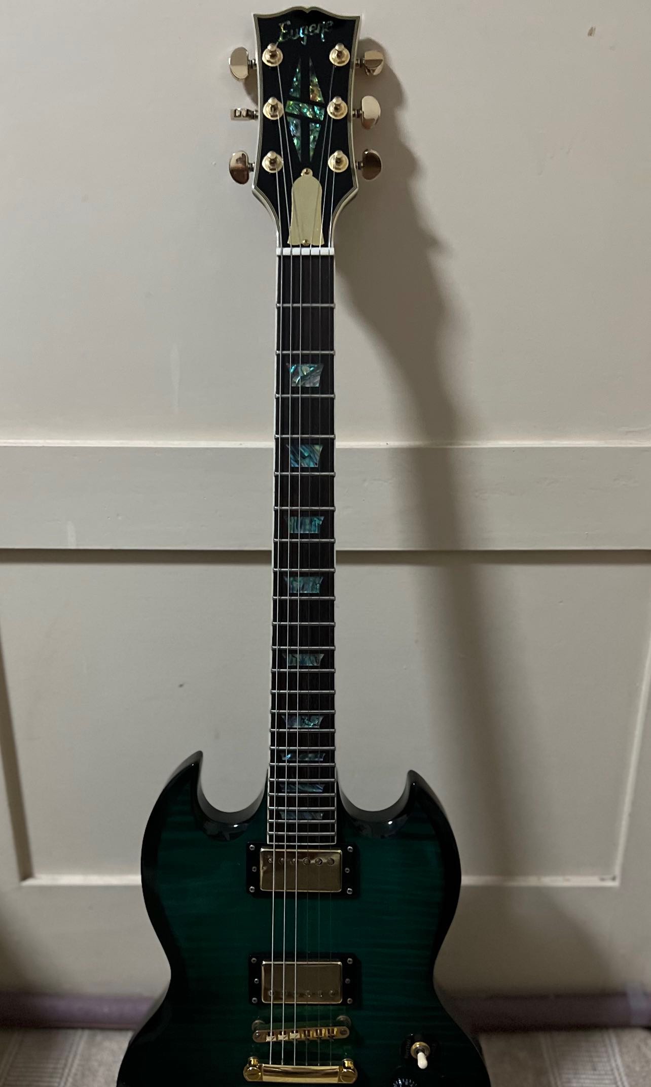 Solid Body Custom Electric Guitar , Hobbies & Toys, Music & Media ...
