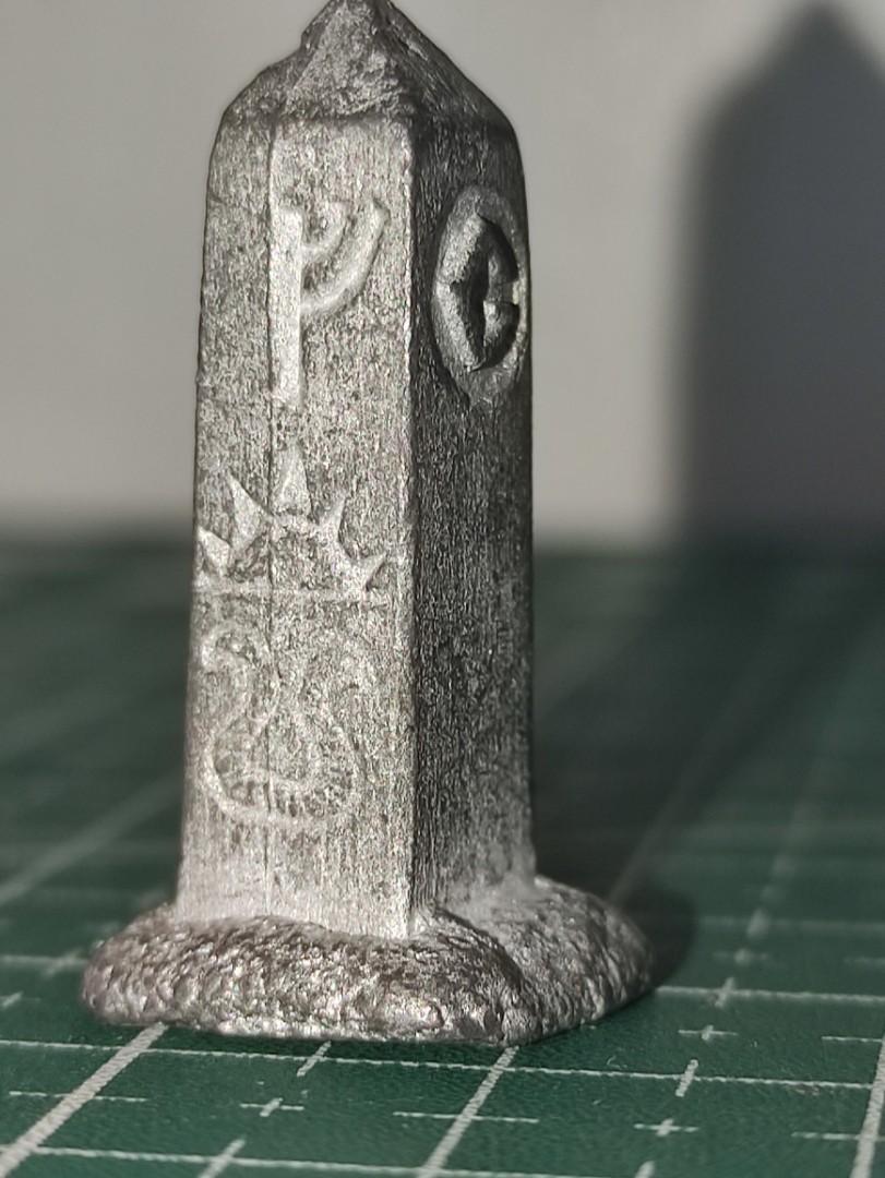 Grenadier frost giant minis, Hobbies & Toys, Toys & Games on Carousell