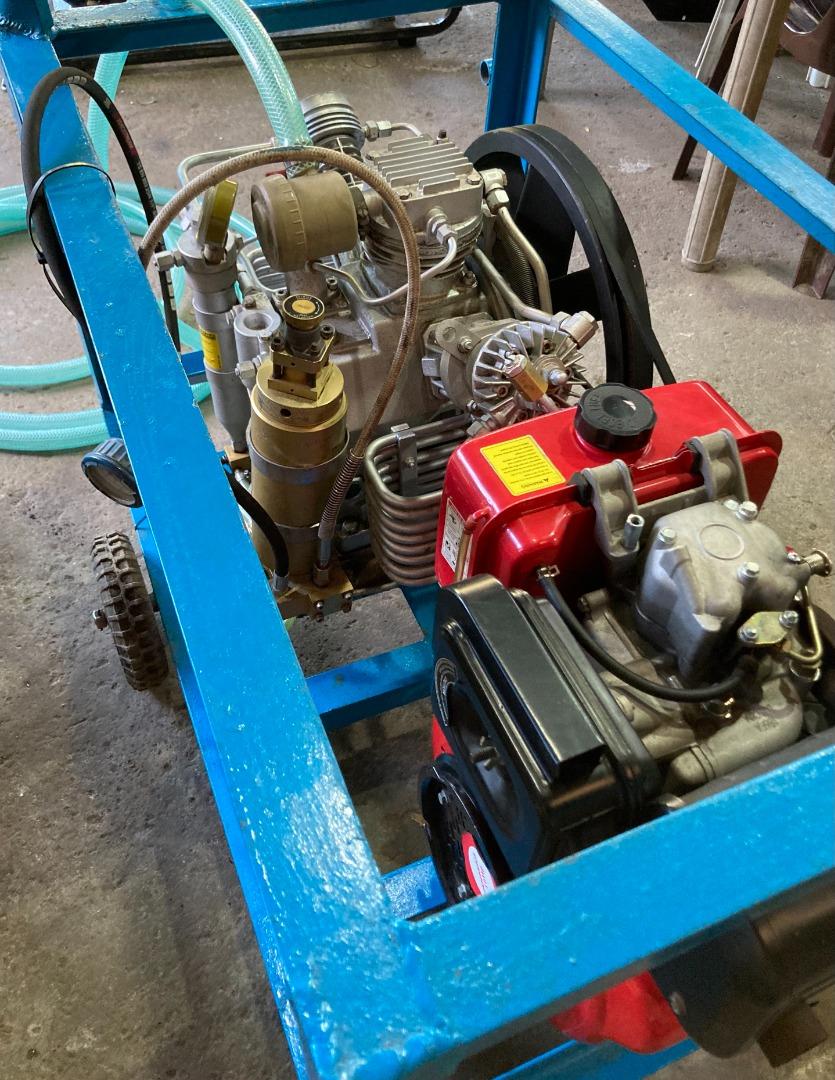 High-pressure Air Compressor, Commercial & Industrial, Industrial ...