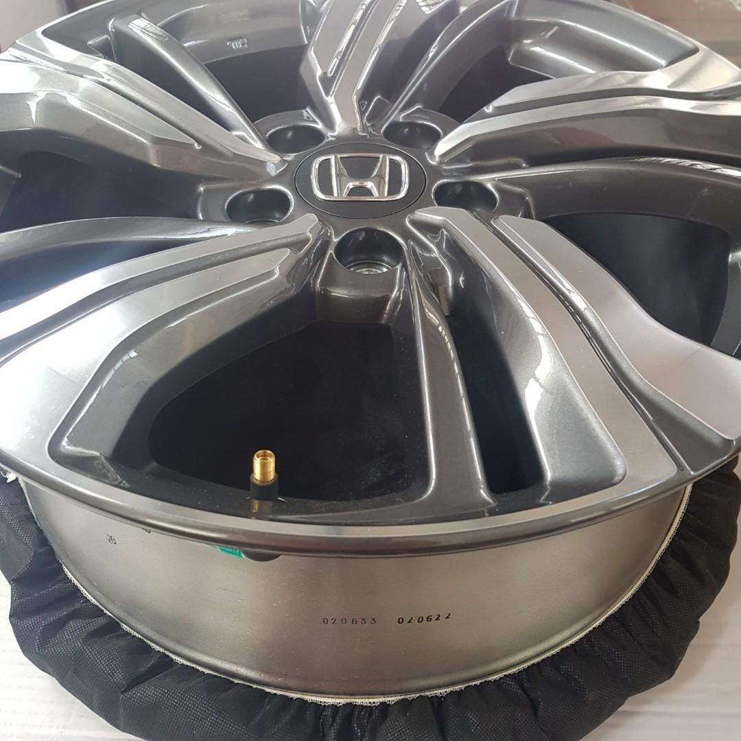 FAST DEAL 4pcs 17 inch Honda Civic turbo rim original gun metal silver ...