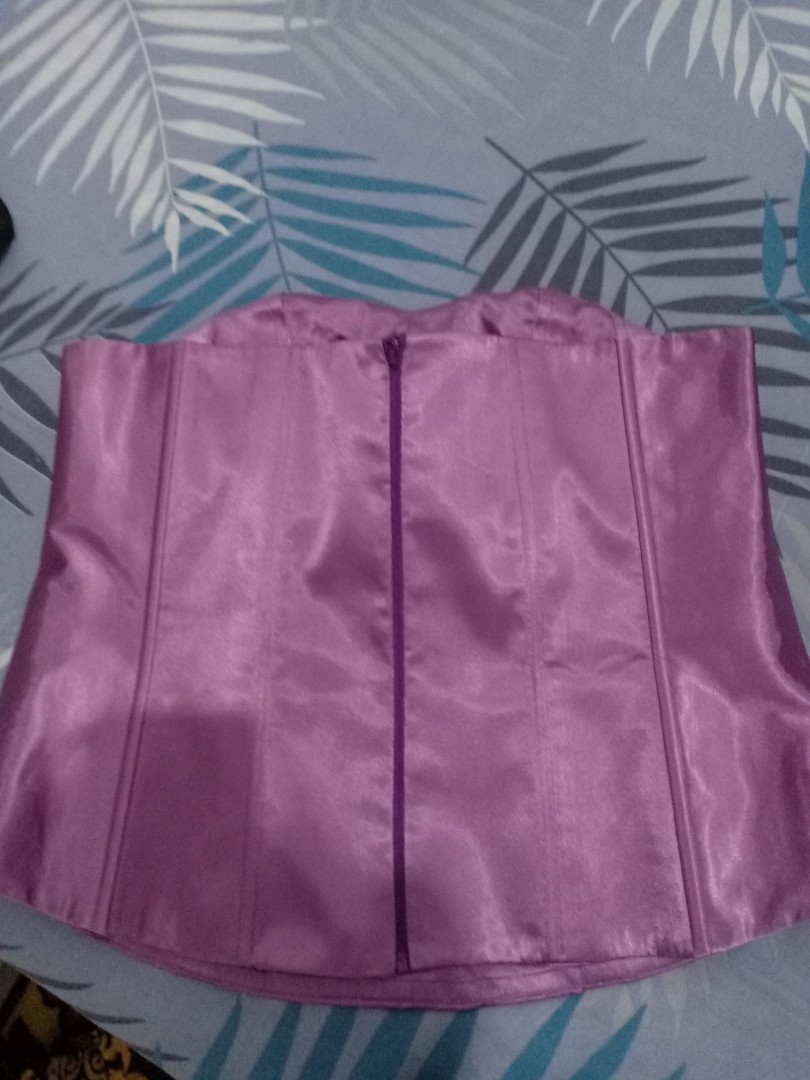 Kamisol Ungu LD 100, Fesyen Wanita, Aksesoris di Carousell