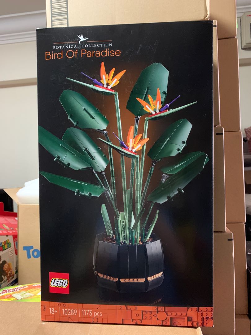 LEGO Botanical Collection 10289 Bird of Paradise, Hobbies & Toys, Toys ...
