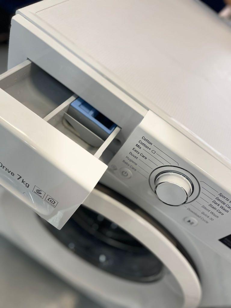 LG 7KG FC1270N5W FRONT LOAD WASHER, TV & Home Appliances, Washing ...