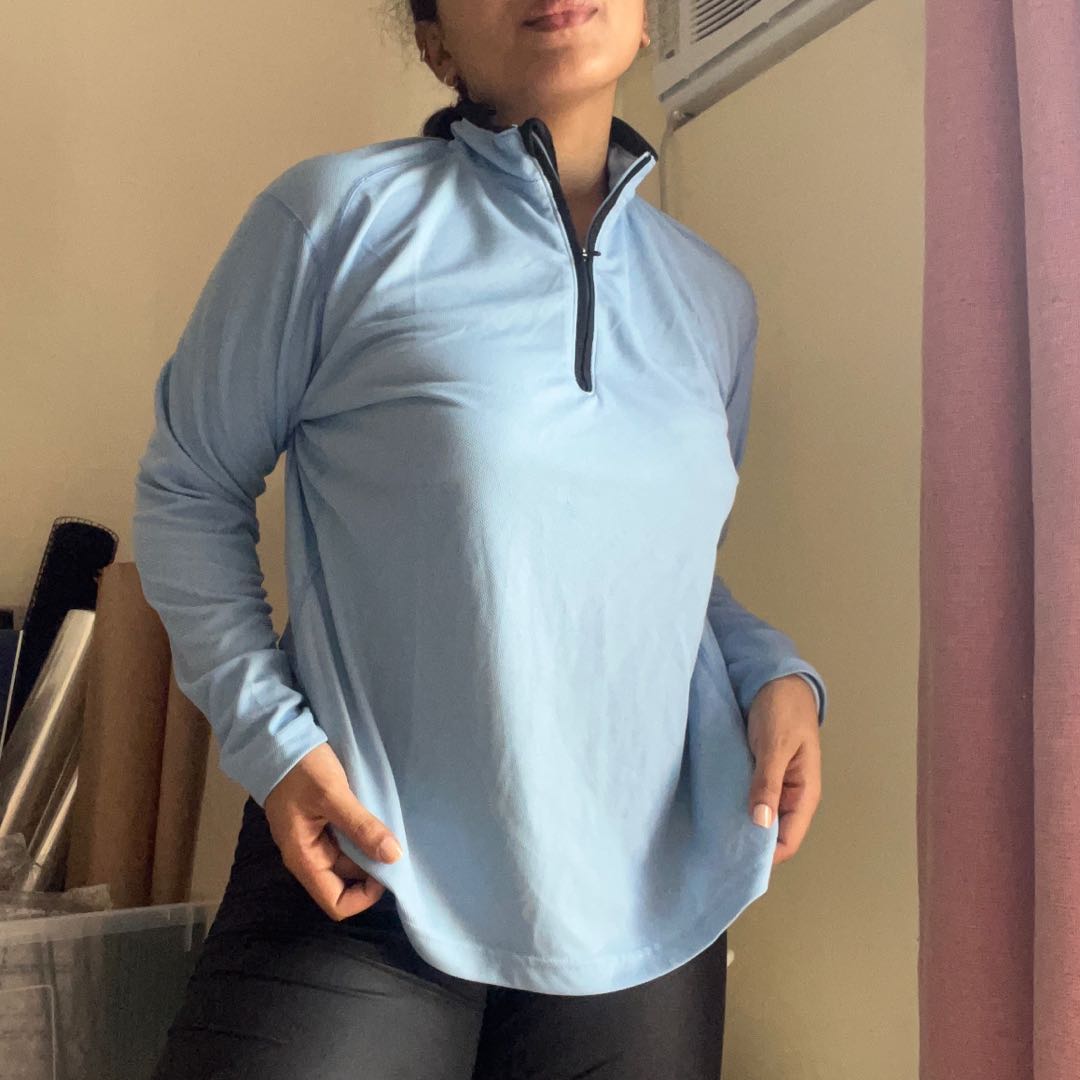 Light blue dri-fit, Women's Fashion, Activewear on Carousell