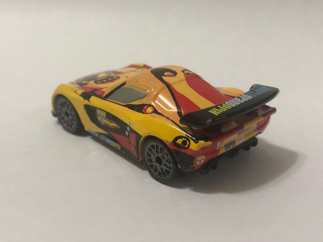 Lightning Mcqueen- Pixar Cars (golden yellow), Hobbies & Toys, Toys ...