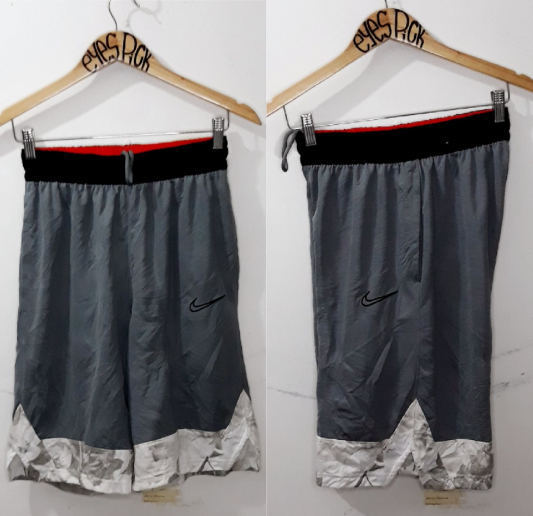 NIKE DRI-FIT SMALL ON TAG, Men's Fashion, Activewear on Carousell