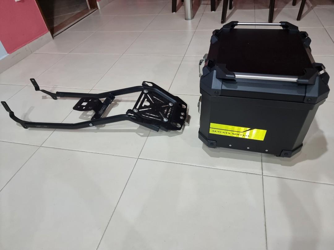 R15 V3 Aluminium box and Givi steel Rack, Motorcycles, Motorcycle ...