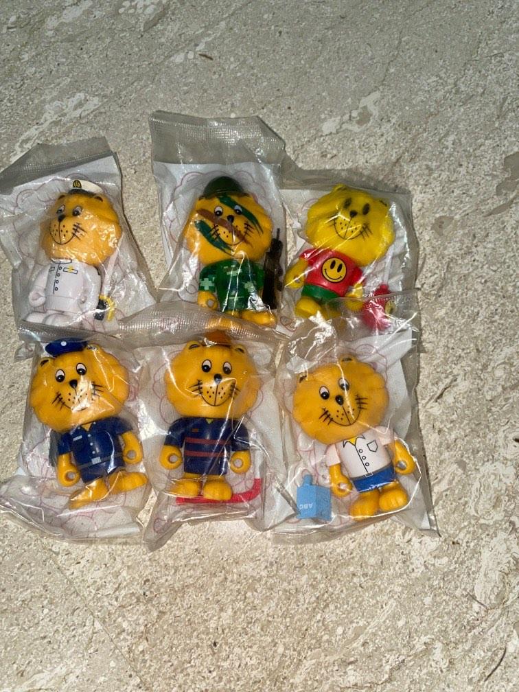 Singa the lion mini figurine, Hobbies & Toys, Toys & Games on Carousell