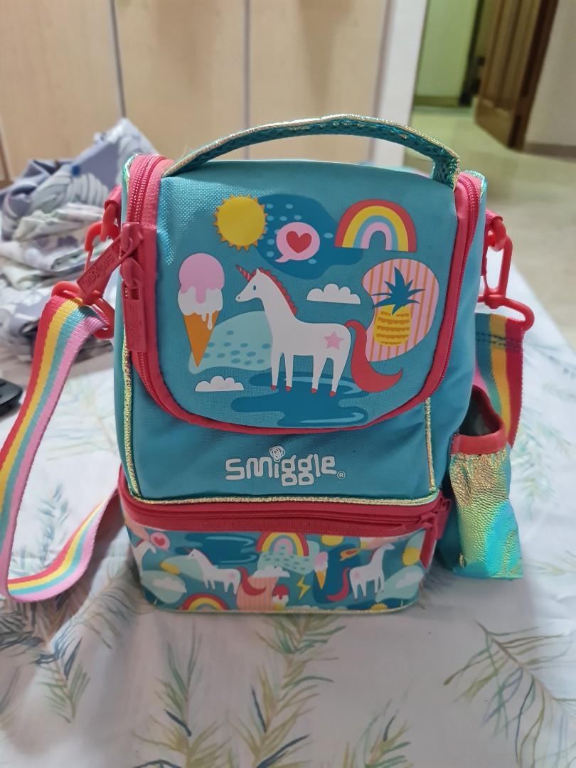 Smiggle Lunchbag, Babies & Kids, Babies & Kids Fashion on Carousell