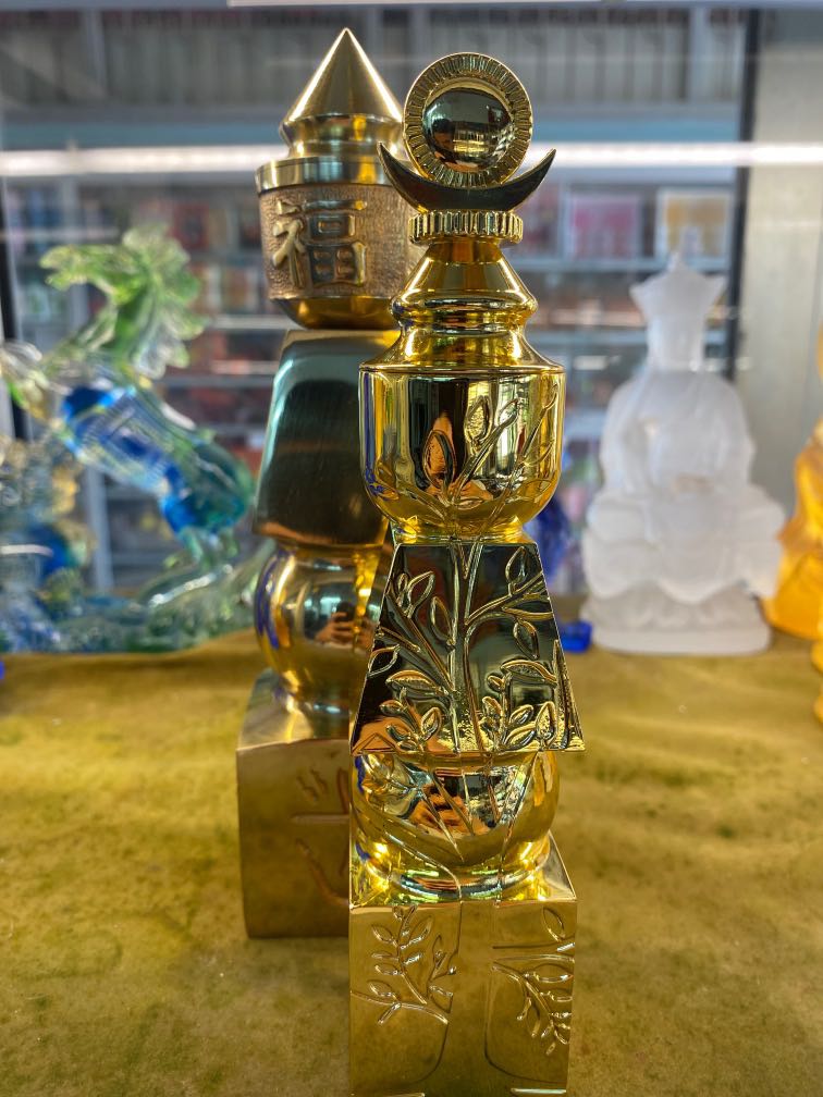 Talmi Gold Gorinto 铜镀金五轮塔, Furniture & Home Living, Home Decor, Other ...
