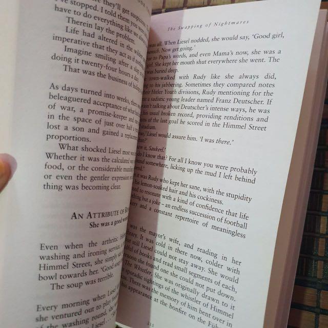 The book thief - markus zusak, Hobbies & Toys, Books & Magazines ...