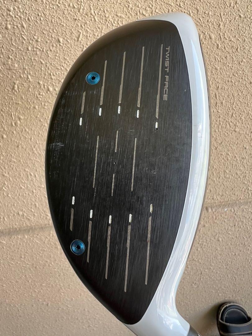 TM Sim Max driver, Sports Equipment, Sports & Games, Golf on Carousell